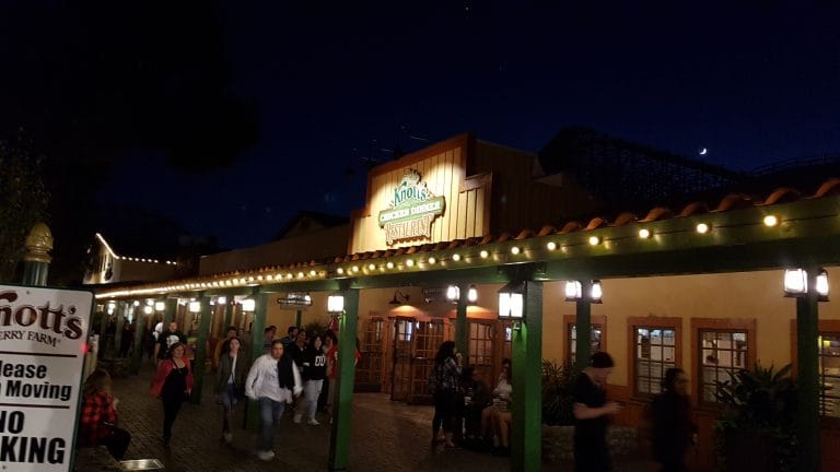 Knott's Berry Farm - O parque do Snoopy na Califórnia | Andreza Dica e ...