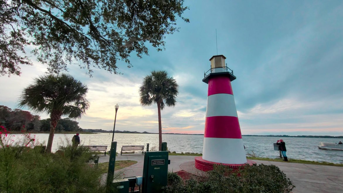 O que fazer em Mount Dora, cidade pertinho de Orlando | Andreza Dica e ...